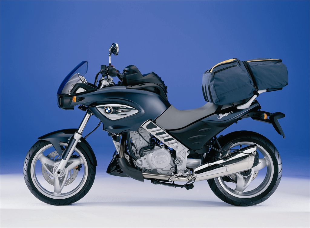 BMW F650CS (2004) - 2ri.de