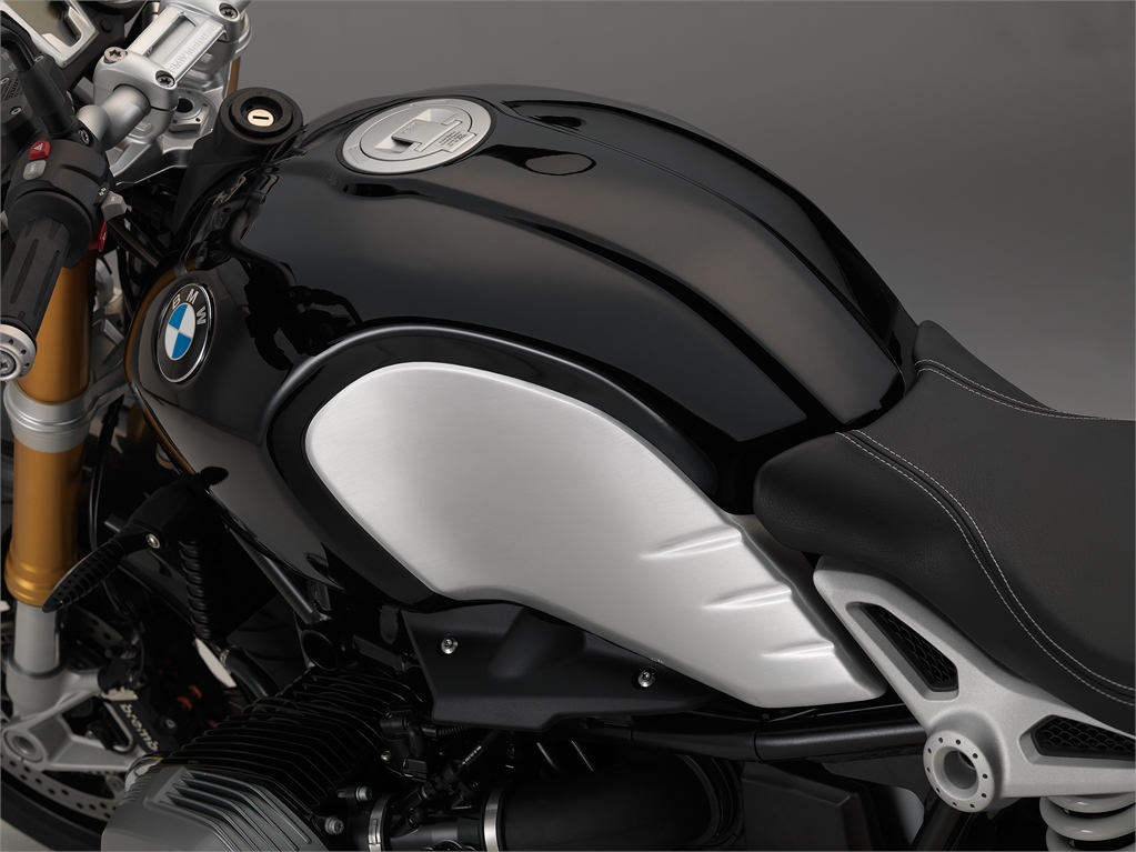 BMW R Nine T (2014) - 2ri.de