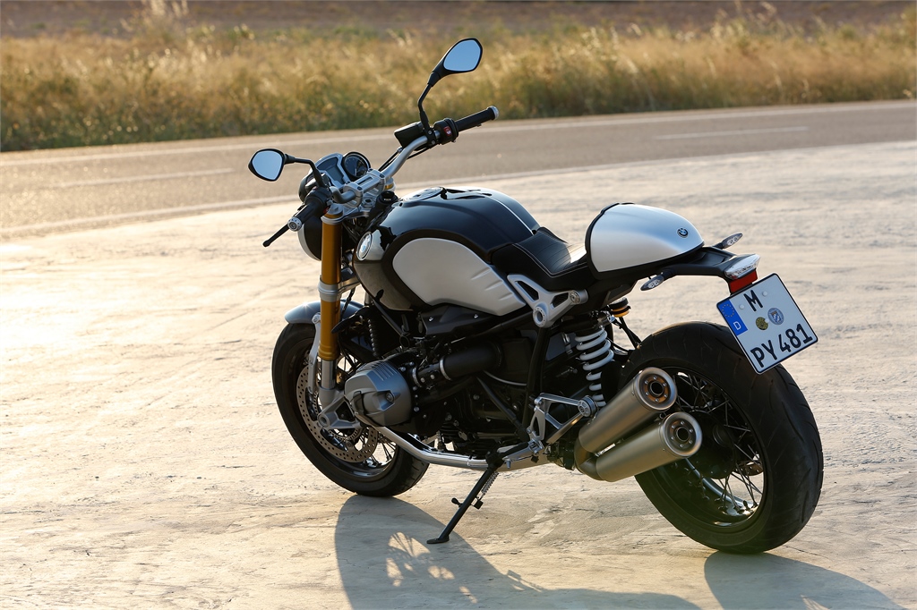 BMW R Nine T (2014) - 2ri.de