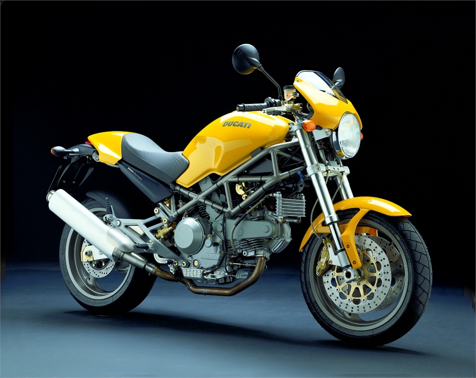 Ducati Monster 900S i.e. (2001) - 2ri.de