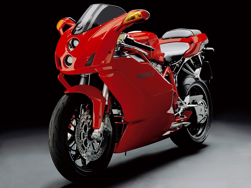 Ducati Superbike 999 (2006) - 2ri.de
