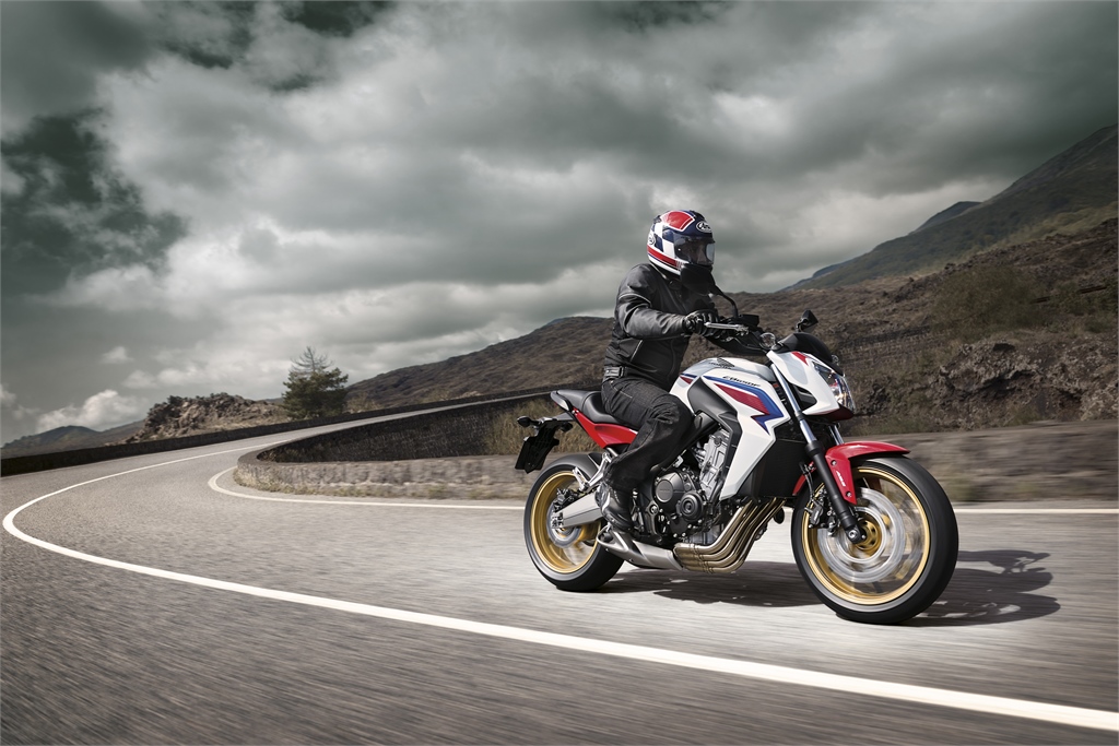 Honda CB650F (2014) - 2ri.de