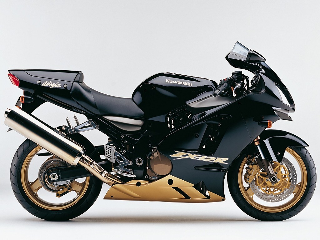 Kawasaki Ninja ZX-12R (2003) - 2ri.de