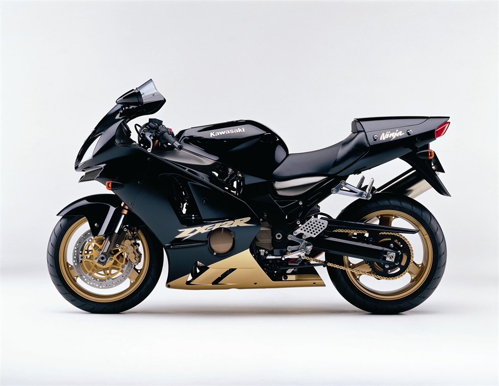 Kawasaki Ninja ZX-12R (2003) - 2ri.de