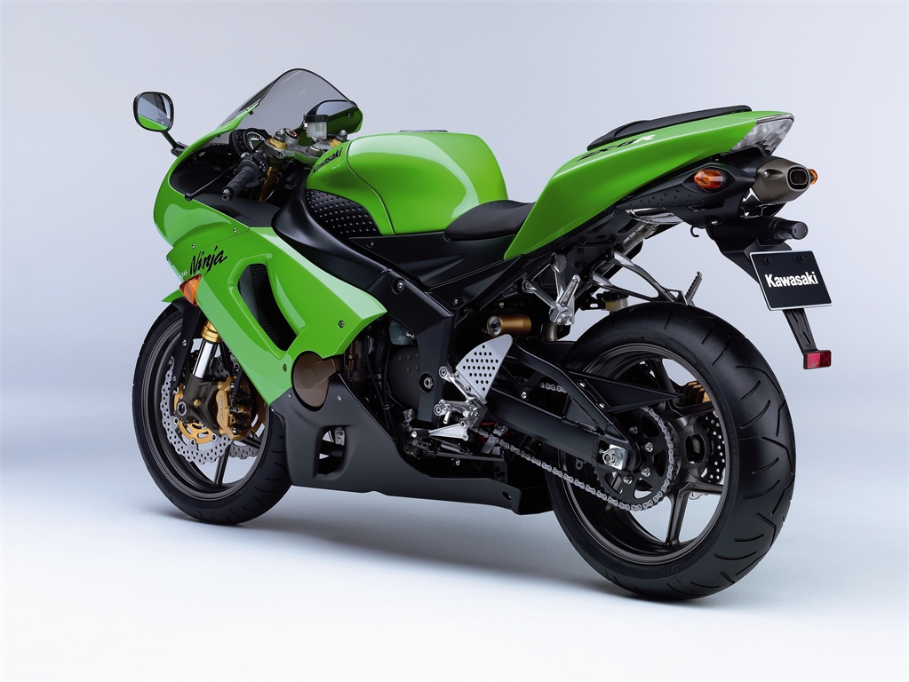 Kawasaki Ninja ZX-6R (2005) - 2ri.de