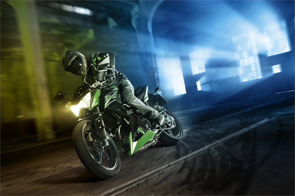 Kawasaki Z300 (2015) - 2ri.de